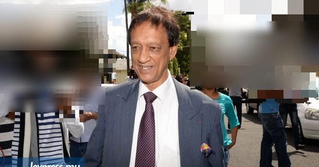 Sir Bhinod Bacha revient au PMO en tant que Special Advisor | lexpress.mu