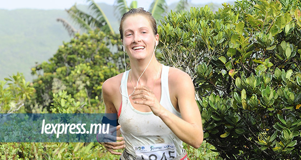 Trail des goyaves: Parakeeten juge de paix