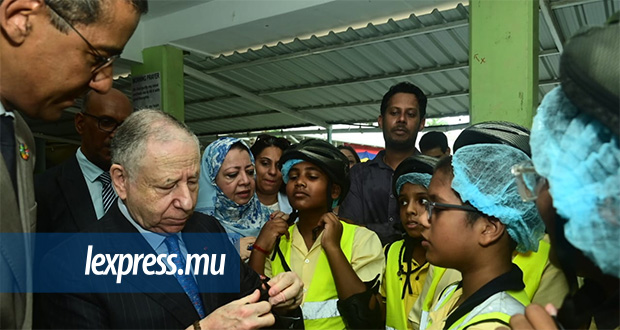 Sécurité routière : Jean Todt rencontre des élèves de l’école Raoul Rivet