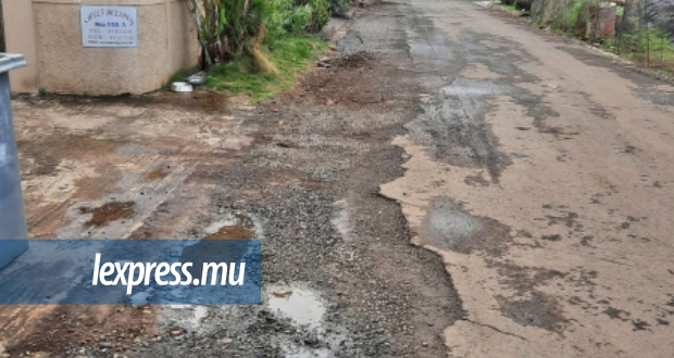 Travaux de la CWA : À Trou-aux-Biches, le morcellement Jhuboo ...