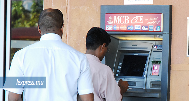 MCB: après une panne, les ATM à nouveau opérationnels