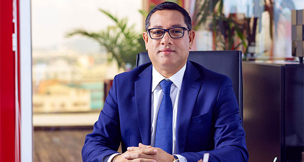 Sous le coup d’un mandat d’arrêt international : Mamy Ravatomanga admis ...